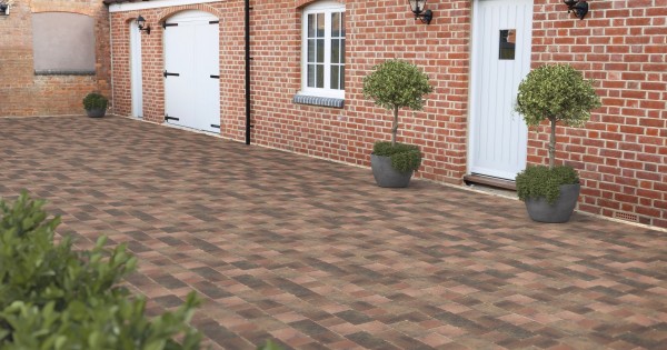 Autumn - Woburn Original - Block Paving - Autumn 134x134x50mm Medium ...